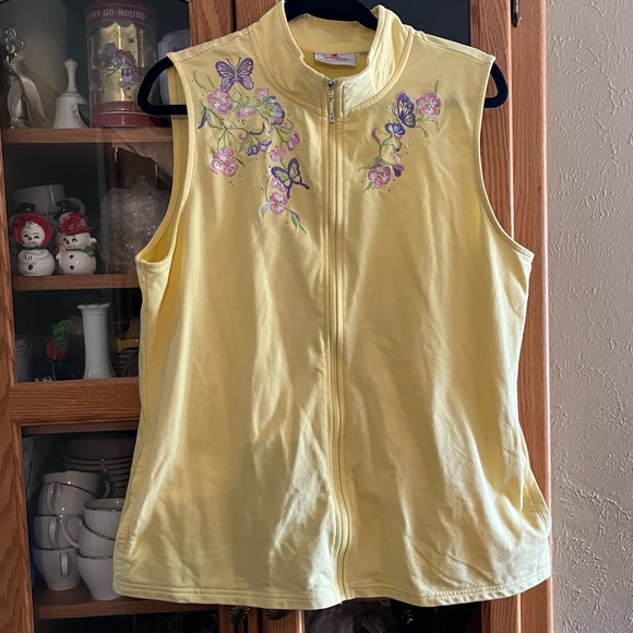 Quacker Factory | Jackets & Coats | Nwot Quaker Factory L Yellow Zip ...